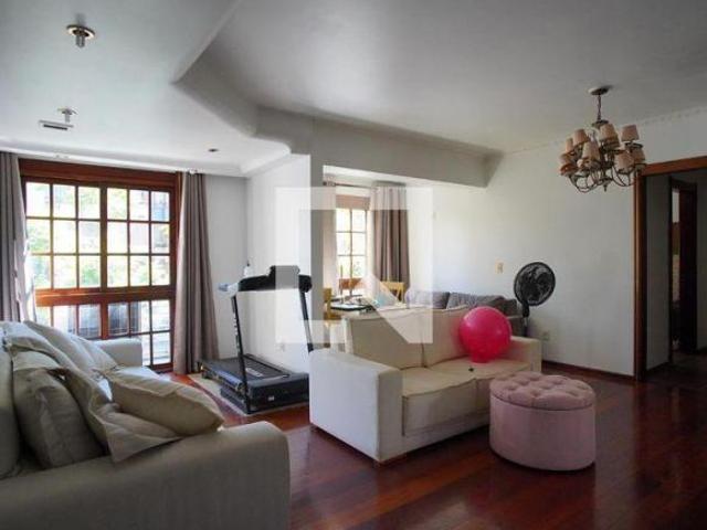Apartamento à Venda Moinhos de Vento, 3 Quartos, 129 m² Porto Alegre