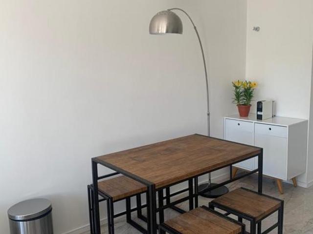 Apartamento à Venda Moinhos de Vento, 1 Quarto, 28 m² Porto Alegre