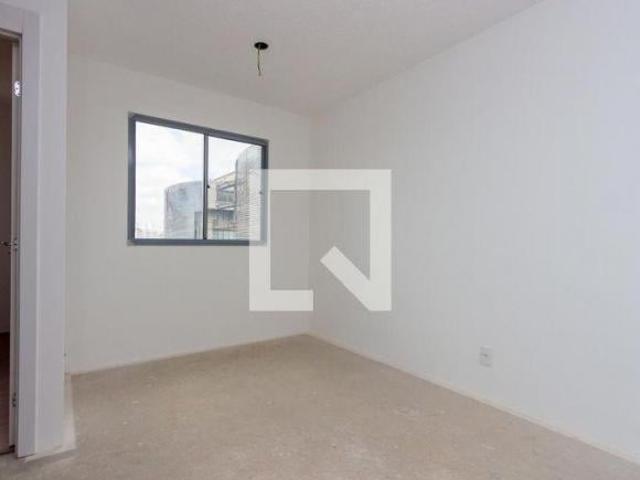 Apartamento à Venda Mooca, 2 Quartos, 40 m2