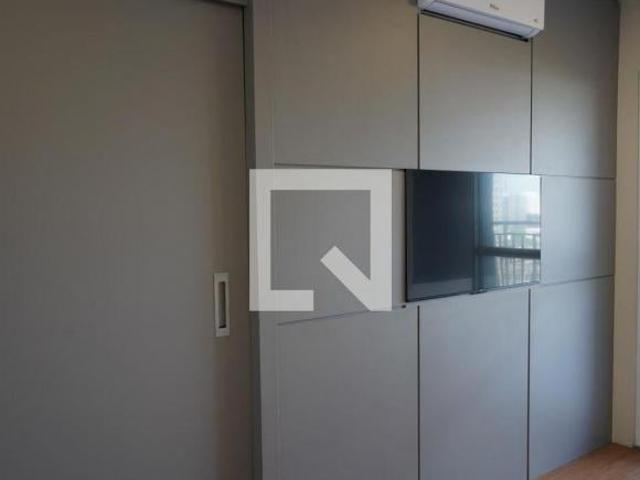 Apartamento à Venda Mooca, 2 Quartos, 48 m2