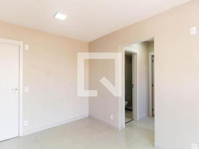 Apartamento à Venda Mooca, 2 Quartos, 48 m2