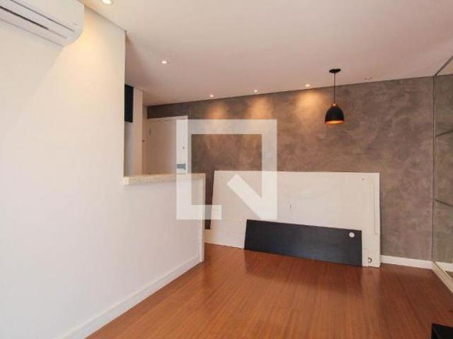 Apartamento à Venda Mooca, 2 Quartos, 57 m2