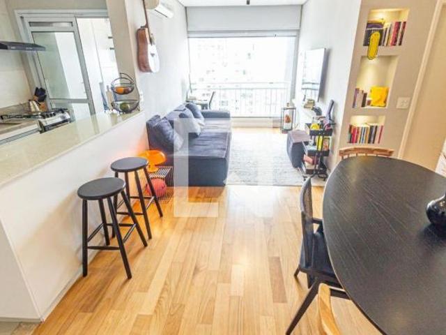 Apartamento à Venda Mooca, 2 Quartos, 62 m2
