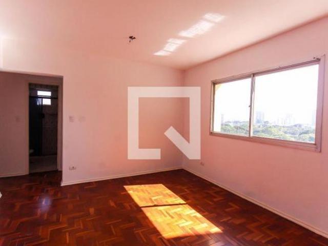 Apartamento à Venda Mooca, 2 Quartos, 65 m2