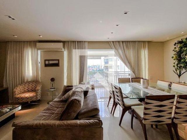 Apartamento à Venda Mooca, 2 Quartos, 126 m2