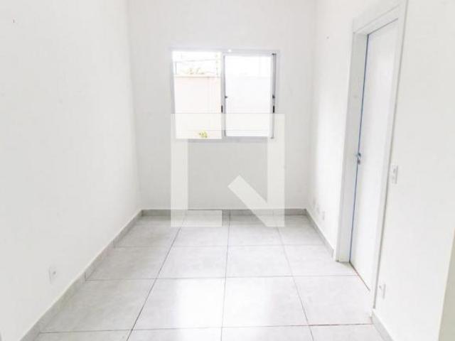 Apartamento à Venda Mooca, 2 Quartos, 34 m2