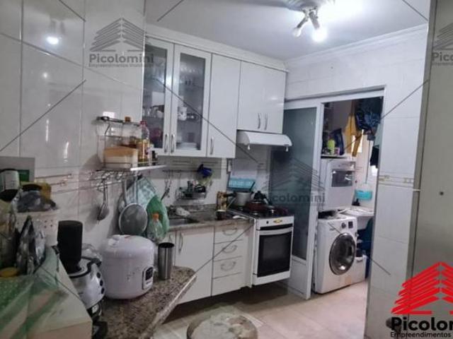 Apartamento á venda Mooca 3 dormitórios sendo 1 suíte 70 metros de área privativa 1 vaga prédio com