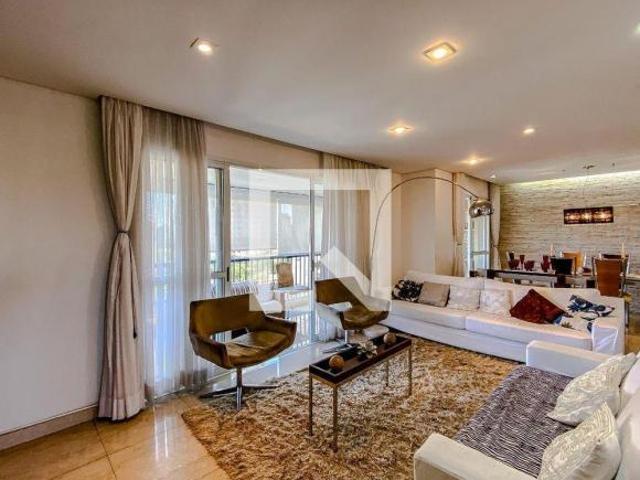 Apartamento à Venda Mooca, 3 Quartos, 142 m2