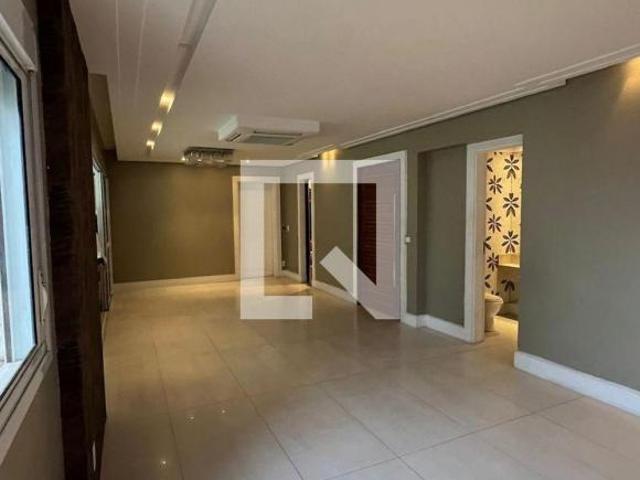 Apartamento à Venda Mooca, 3 Quartos, 157 m2