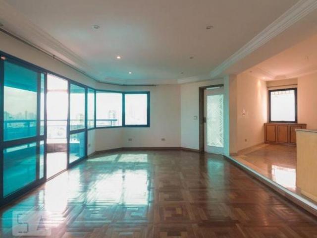 Apartamento à Venda Mooca, 3 Quartos, 180 m2