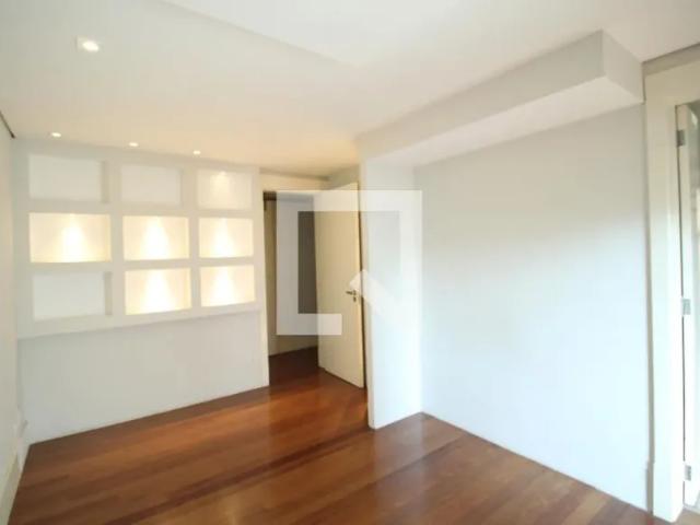 Apartamento à Venda Mooca, 3 Quartos, 325 m2