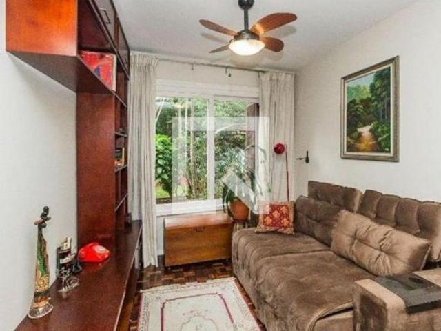 Apartamento à Venda Mont&apos Serrat, 1 Quarto, 40 m² Porto Alegre