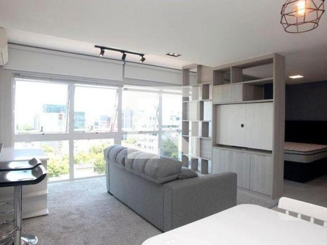 Apartamento à Venda Mont&apos Serrat, 1 Quarto, 48 m² Porto Alegre