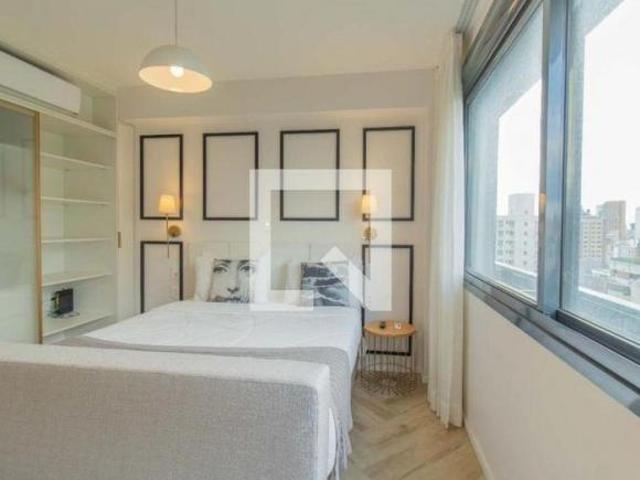 Apartamento à Venda Mont&apos Serrat, 1 Quarto, 48 m² Porto Alegre