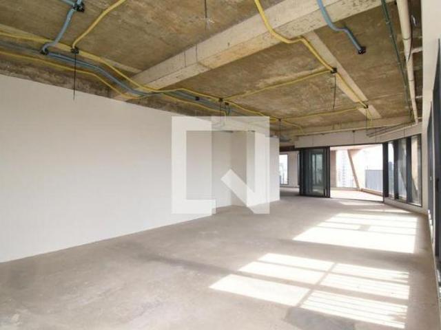Apartamento à Venda Mossunguê, 4 Quartos, 406 m² Curitiba