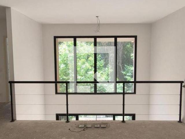 Apartamento à Venda Morumbi, 1 Quarto, 87 m2