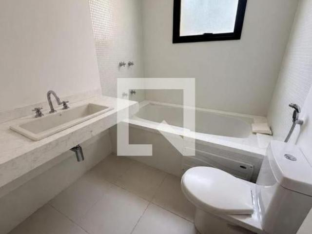 Apartamento à Venda Morumbi, 1 Quarto, 87 m2