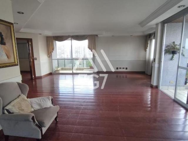 APARTAMENTO À VENDA MORUMBI