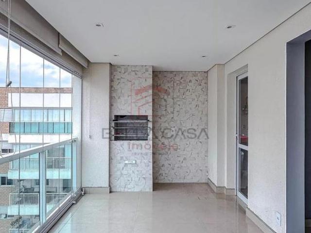 Apartamento à venda na Mooca com 100m², 2 suítes e 2 vagas de garagem