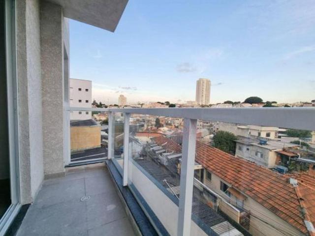 Apartamento a venda na Mooca com 2 dormitórios e sacada próximo ao Metrô Bresser