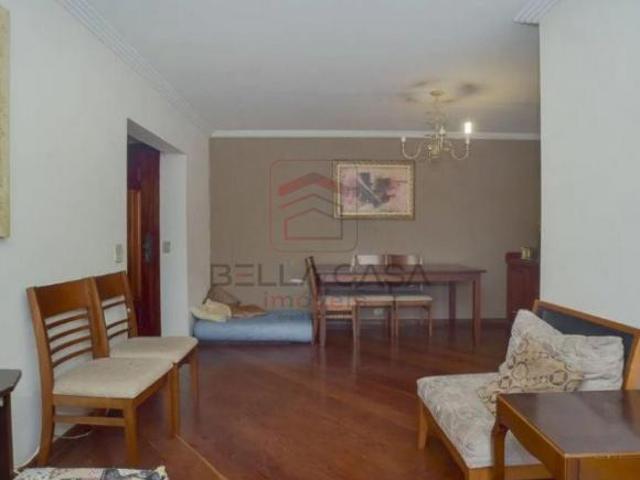 Apartamento à venda na Mooca com 3 dormitórios espaçosos, sendo 1 suíte