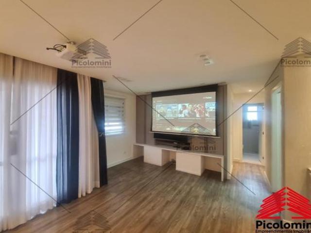 Apartamento a venda na Mooca, Rua Guarei, 3 dormitórios com 1 suíte, 2 vagas de garagem e lazer com