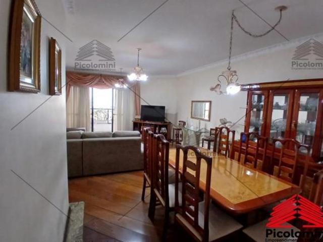 Apartamento a venda na Mooca, 142 m², 3 quartos 1 suíte, lavabo, 2 vagas demarcadas, lazer complet