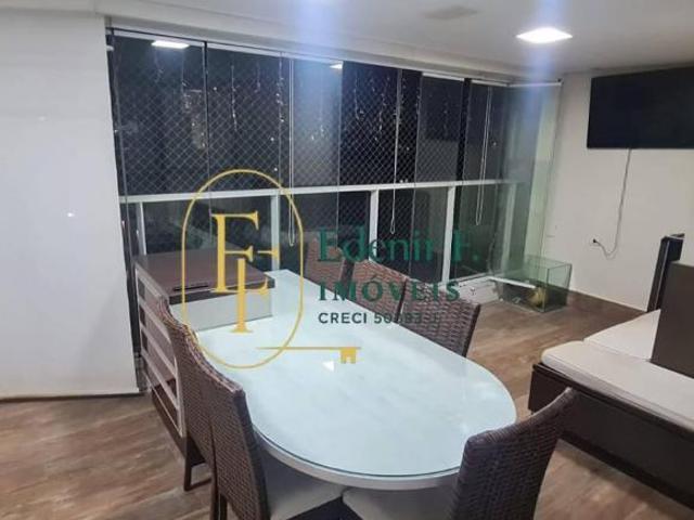 Apartamento à venda na Mooca | 108 m² | 3 suítes | 2 vagas + depósito