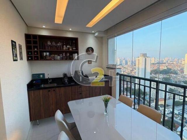 Apartamento á venda na Mooca, 2 quartos, 1 suíte, 2 vagas de garagem