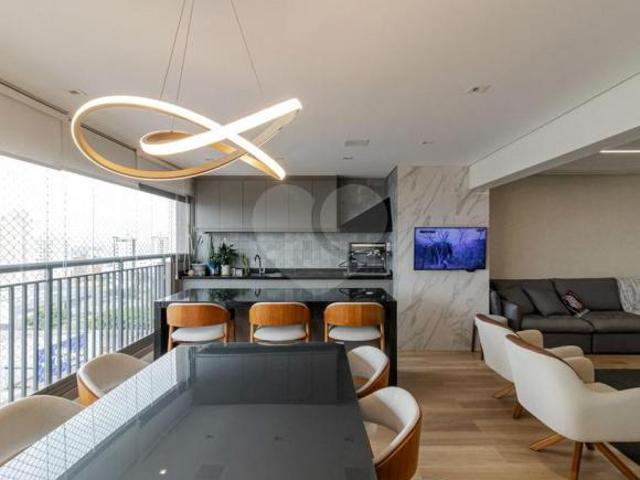 APARTAMENTO Á VENDA NA MOÓCA