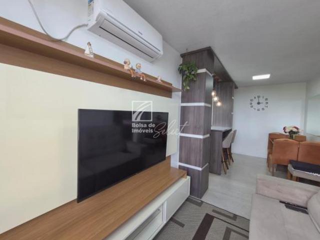Apartamento à venda na Morada dos Alpes