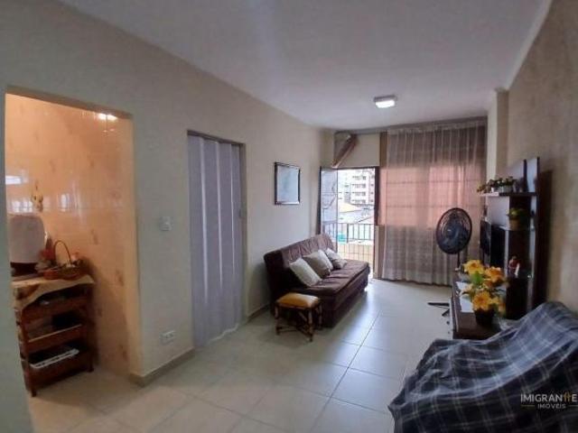 Apartamento à venda na Ocian, em Praia Grande SP