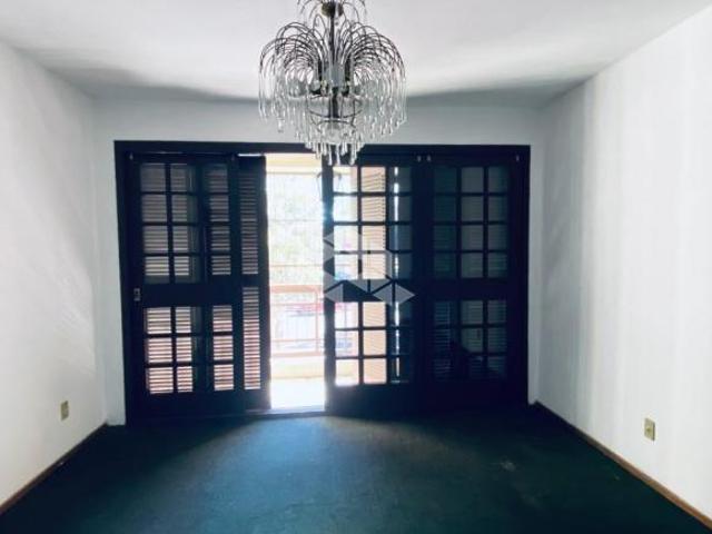 Apartamento a venda na Av. Medianeira