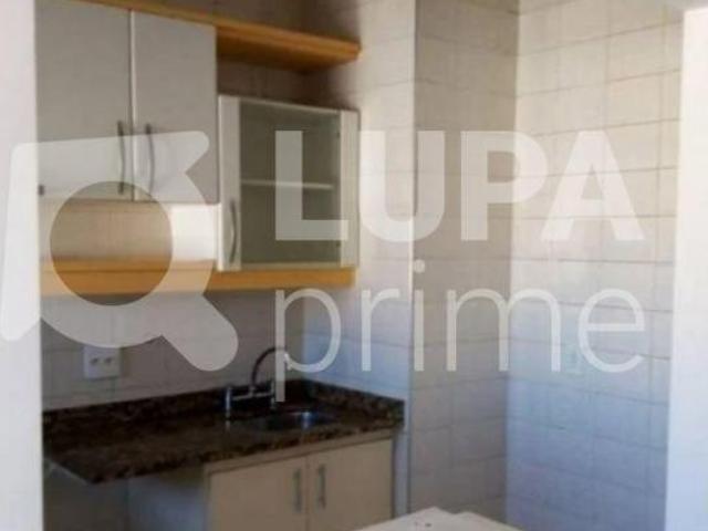 Apartamento à venda na Av Higienópolis!