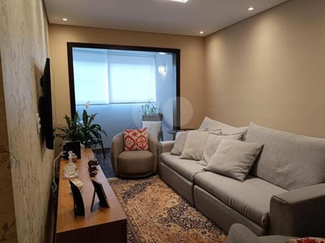 Apartamento a venda na Avenida Nova Cantareira São Paulo