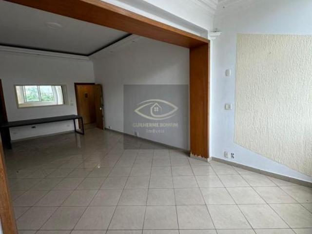 Apartamento a venda na Avenida Paulista
