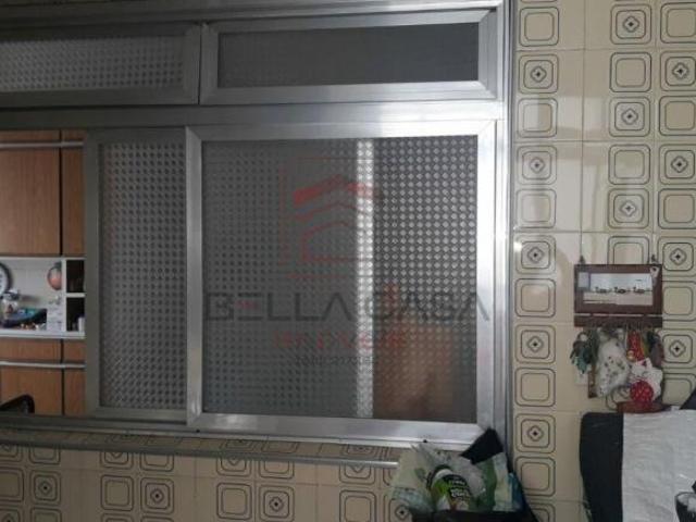 Apartamento a venda na Avenida Paes de Barros