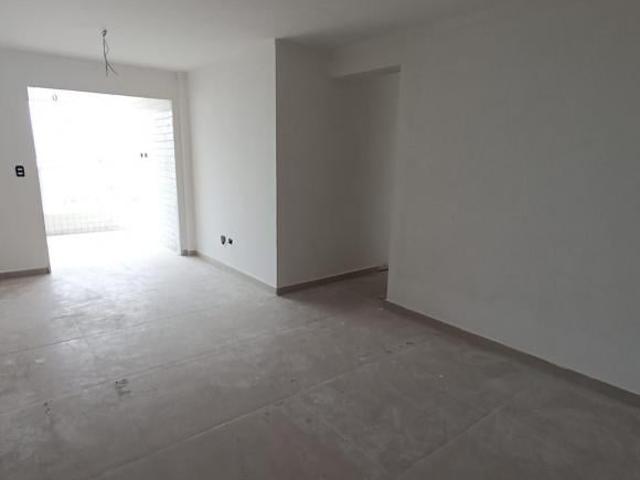 Apartamento à venda na Aviação em Praia Grande