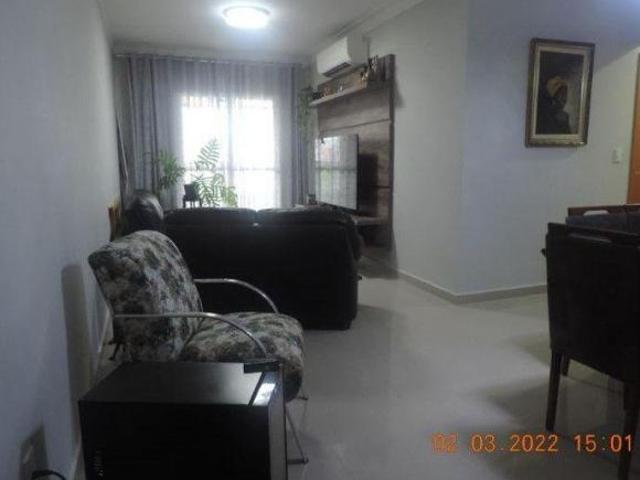 Apartamento à venda na Aviação em Praia Grande SP