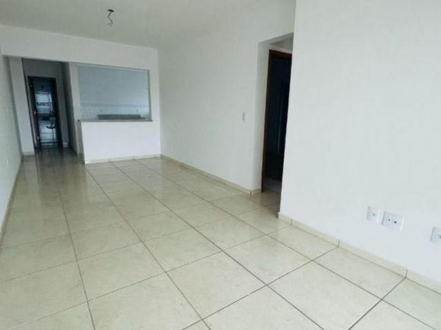 Apartamento à venda na Aviação em Praia Grande SP