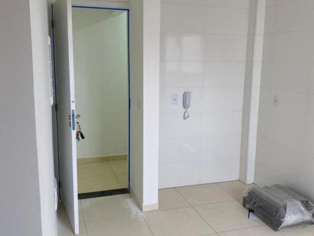Apartamento à venda na Aviação, em Praia Grande SP
