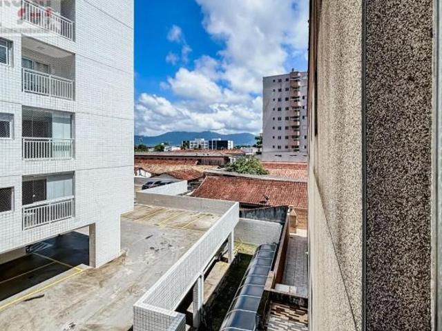 Apartamento à venda na Aviação, Praia Grande SP: 1 quarto, 1 sala, 1 banheiro, 1 vaga de garagem e 4
