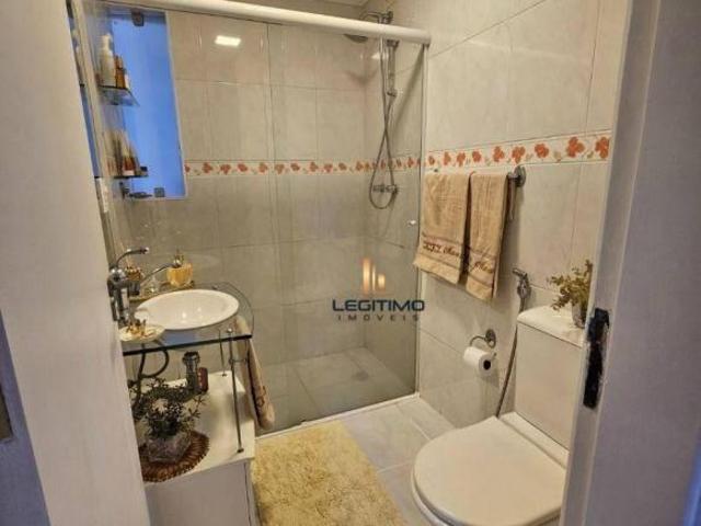 Apartamento à venda na Aclimação com 50 m², 2 dormitórios, condomínio com piscina, churrasqueira e p