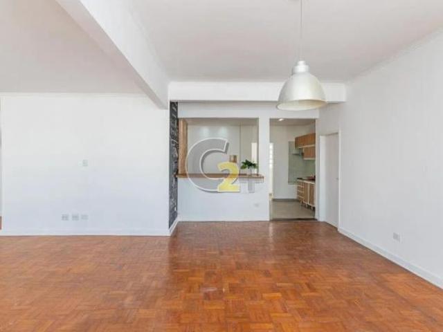 Apartamento á venda na Aclimação, 3 quartos, sem vaga