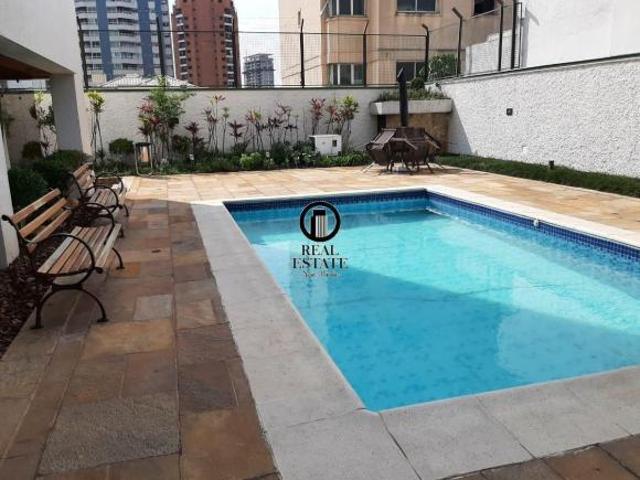 Apartamento à venda na Aclimação
