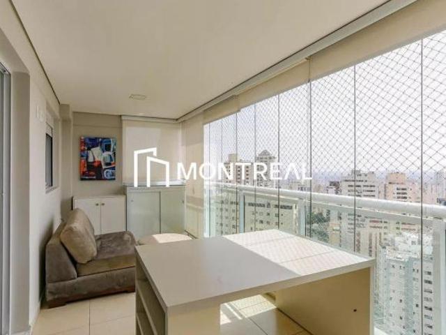 Apartamento à venda na Aclimação