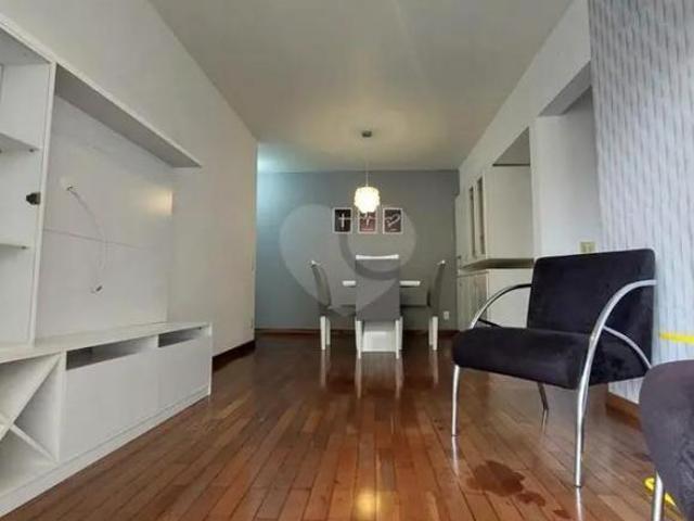 Apartamento à venda na Água Fria com 2 quartos e 1 vaga