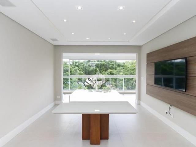 Apartamento à venda na Água Verde