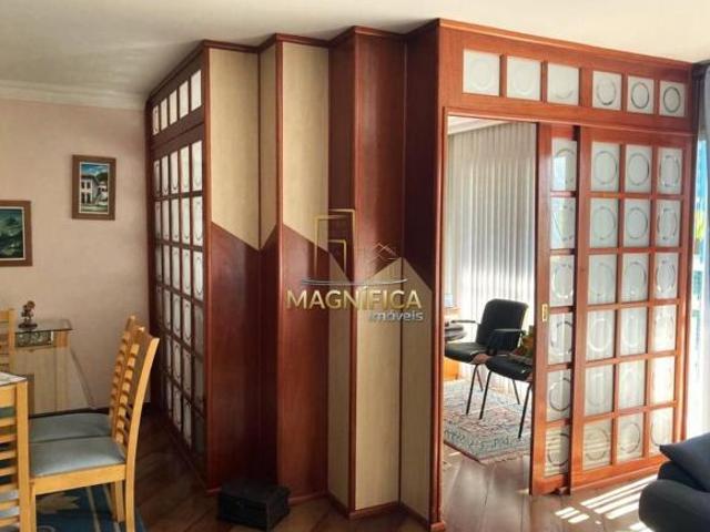 Apartamento à venda na Água Verde