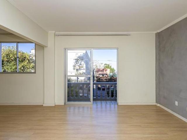 Apartamento à venda na Água Verde